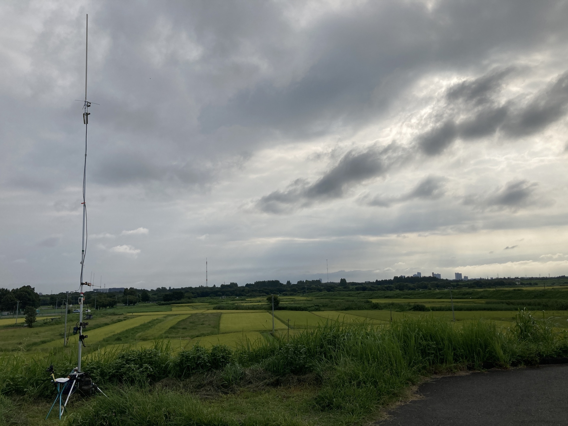 夏の疲れも出る頃ですので体調管理万全に過ごしていきましょう。: 元気をのせて日本の空へ ／さいたまMG585